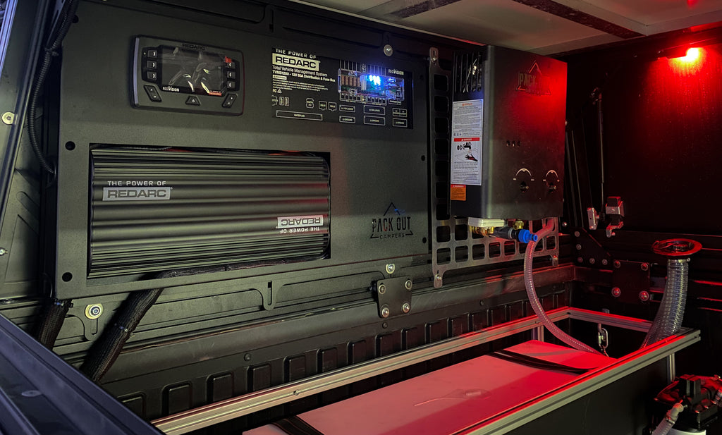 REDARC MANAGER 30 CASE – packoutcampers.com